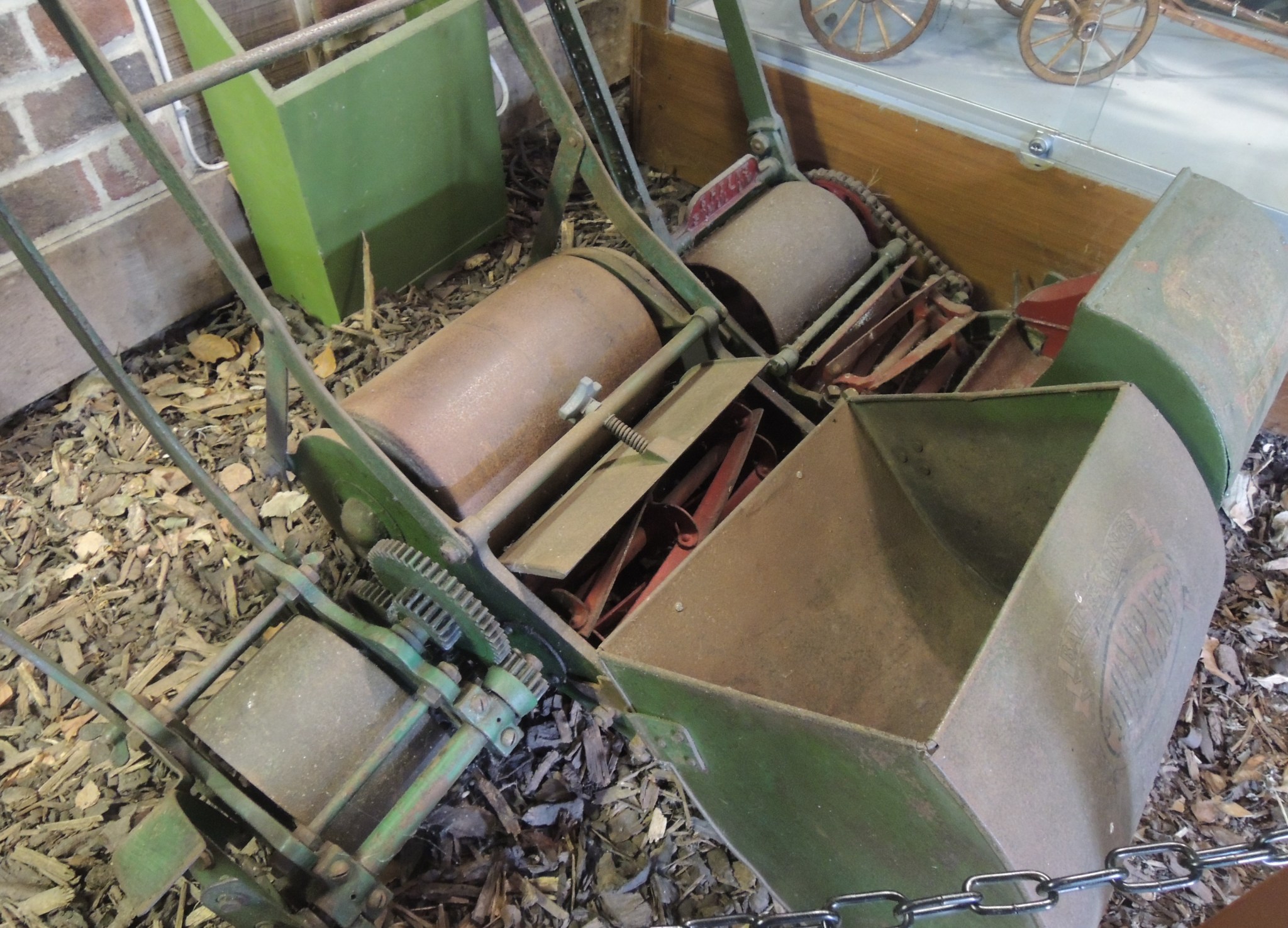 Explore gardening history at Horsham Museum – Friends of Horsham Museum ...