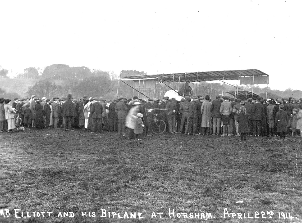 Looking back – Biplane drops in on Horsham – Friends of Horsham Museum ...